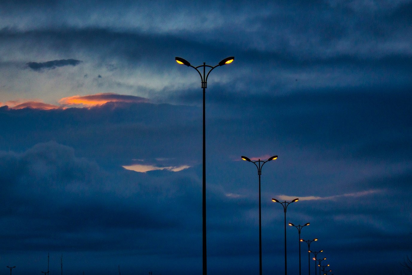 How to Test Your Photocell Sensor for Reliable Outdoor Lighting - lead top